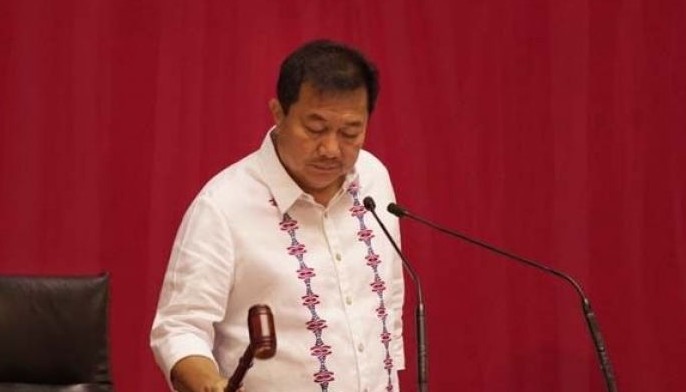 Pantaleon Alvarez ousted; Gloria Macapagal-Arroyo is House Speaker ...