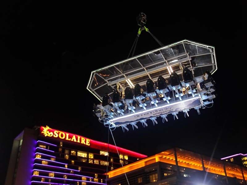 Up, up and away: Food that takes you high at Dinner in the Sky ...