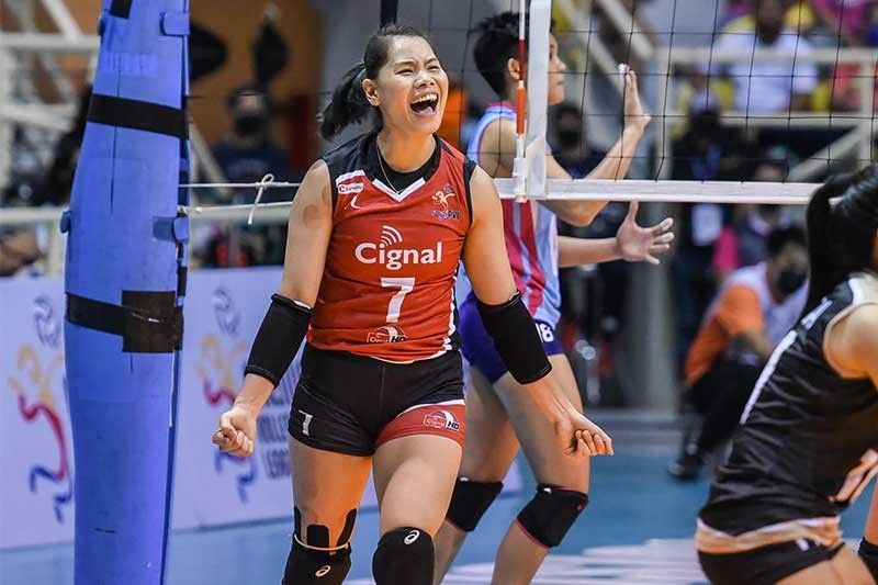 Cignal stops streaking Creamline to claim top spot in PVL Invitational ...