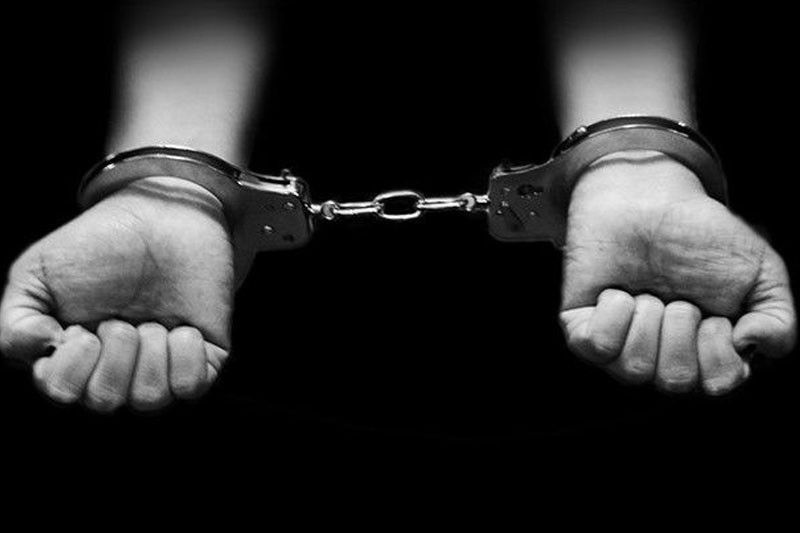 Wanted na bebot, 4 bodyguard arestado dahil sa inisyung talbog na tseke ...
