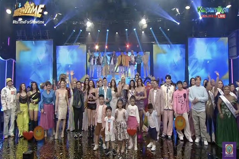 Bilang noontime na ulit... Anne nag-Showtime kahit walang tulog ...