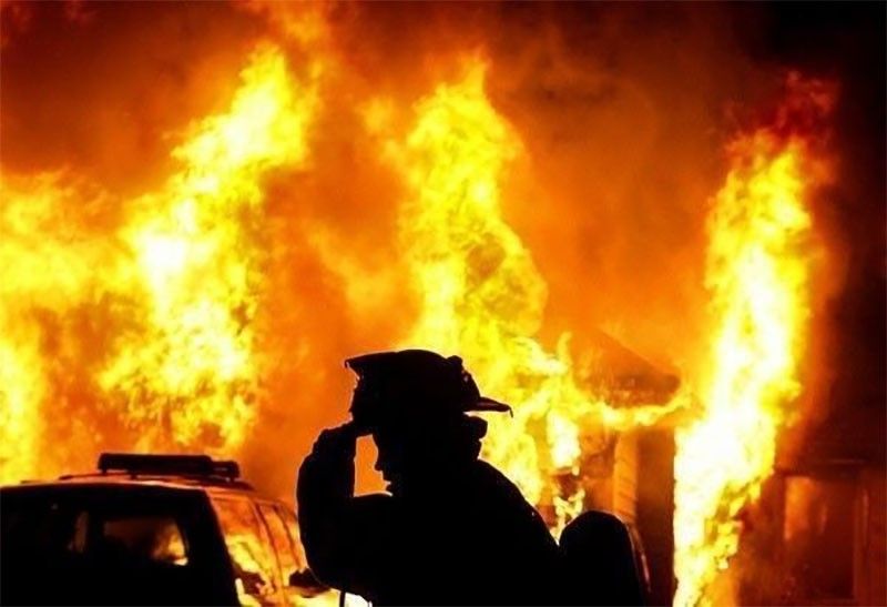 Grass fire sumiklab sa Pasay | Pilipino Star Ngayon