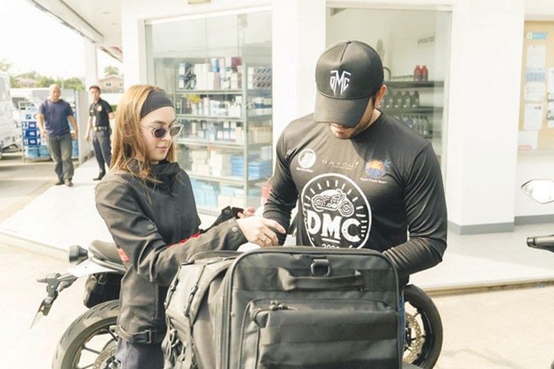 Julia, naki-ride kay Gerald | Pilipino Star Ngayon
