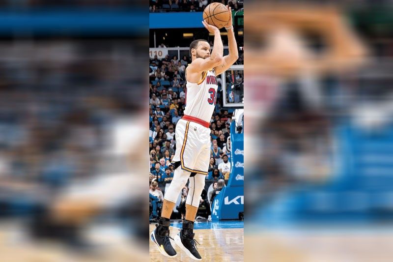Curry puts on show, scores 56 | Philstar.com