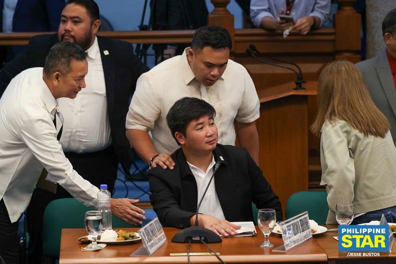 P1 bil­yong komisyon sa ‘ghost projects, ibinigay kay Hernandez ...