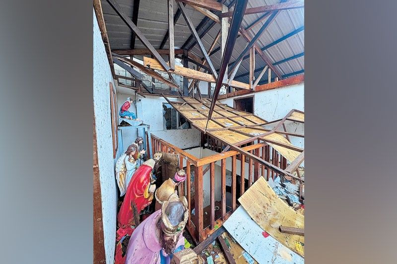 Opong displaces thousands in Quezon | Philstar.com
