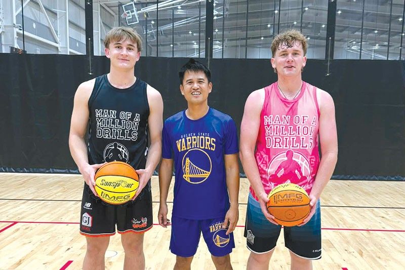 Coach Jeff holds Man of a Million Drills basketball skills clinic in ...