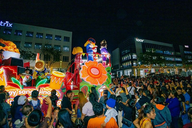 Jollibee wins Grand Champion at Dinagyang Mardi Gras Parade 2026 ...