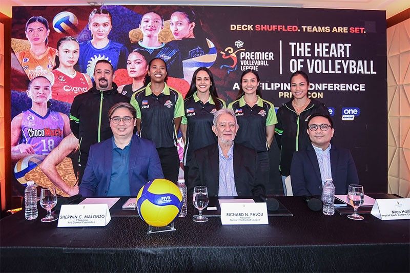 Chameleons tangle with Foxies | Philstar.com