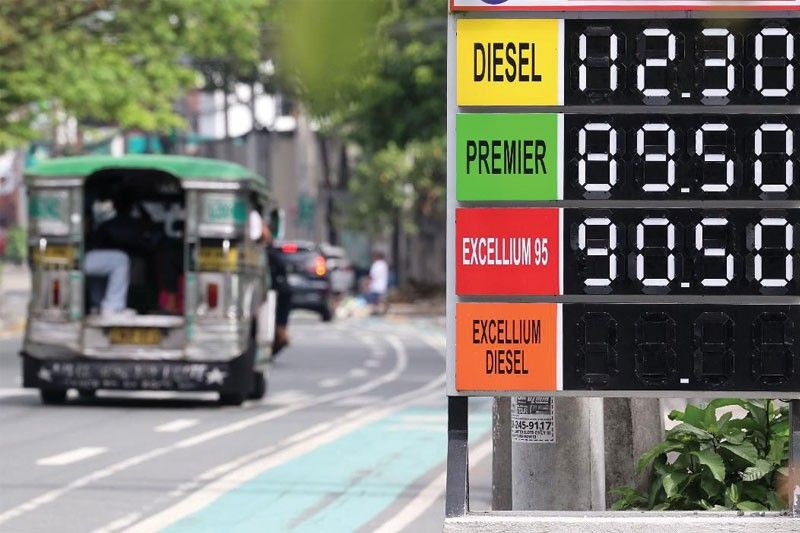 Taas-pasahe sa dyip, bus aprub na - LTFRB | Pilipino Star Ngayon
