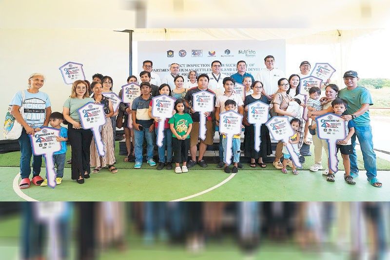 DHSUD, Pag-IBIG turn over housing units under Expanded 4PH | Philstar.com