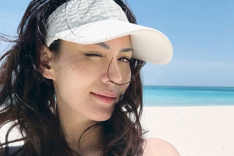 Kampo ni Bianca, itinanggi ang karelasyong may sabit! | Pilipino Star ...