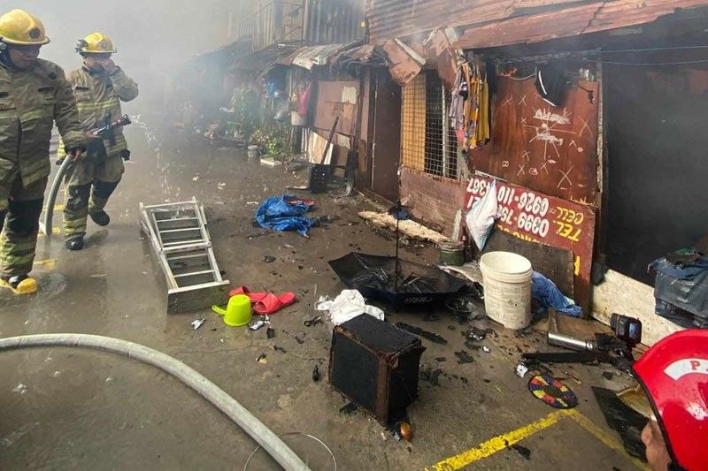Halos 300 pamilya apektado ng sunog sa Taguig | Pilipino Star Ngayon