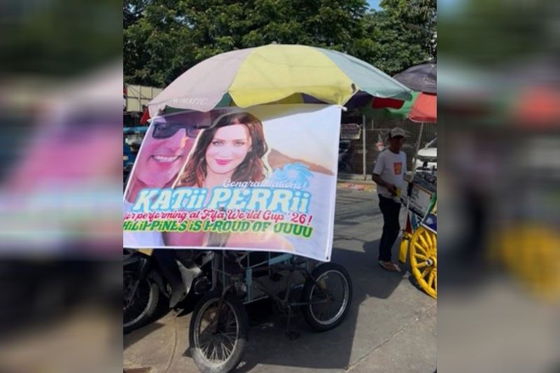 Katy, nagpasalamat sa wow maling pa-tarp ng Pinoy fan! | Pang-Masa