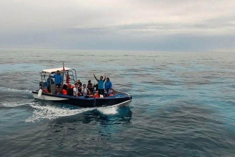 Yacht runs aground in Tubbataha Reef | Philstar.com